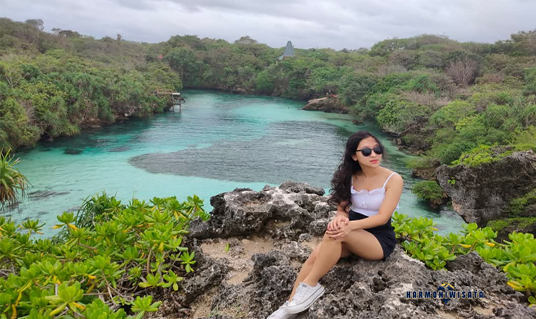Danau Weekuri Sumba: Danau Air Asin Unik di Tengah Daratan