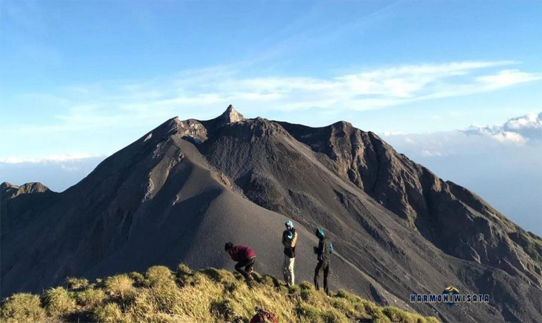 Gunung Mahawu Tomohon: Kawah Aktif & Wisata Alam Mudah Diakses